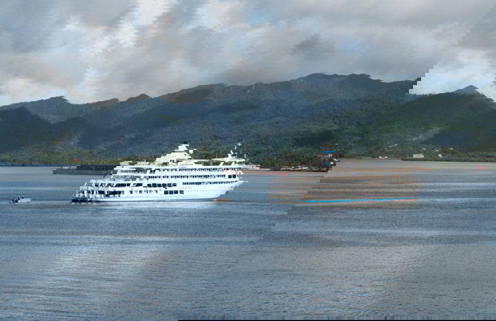 Take a Mate- Fiji with Captain Cook Cruises - Travel Advocates